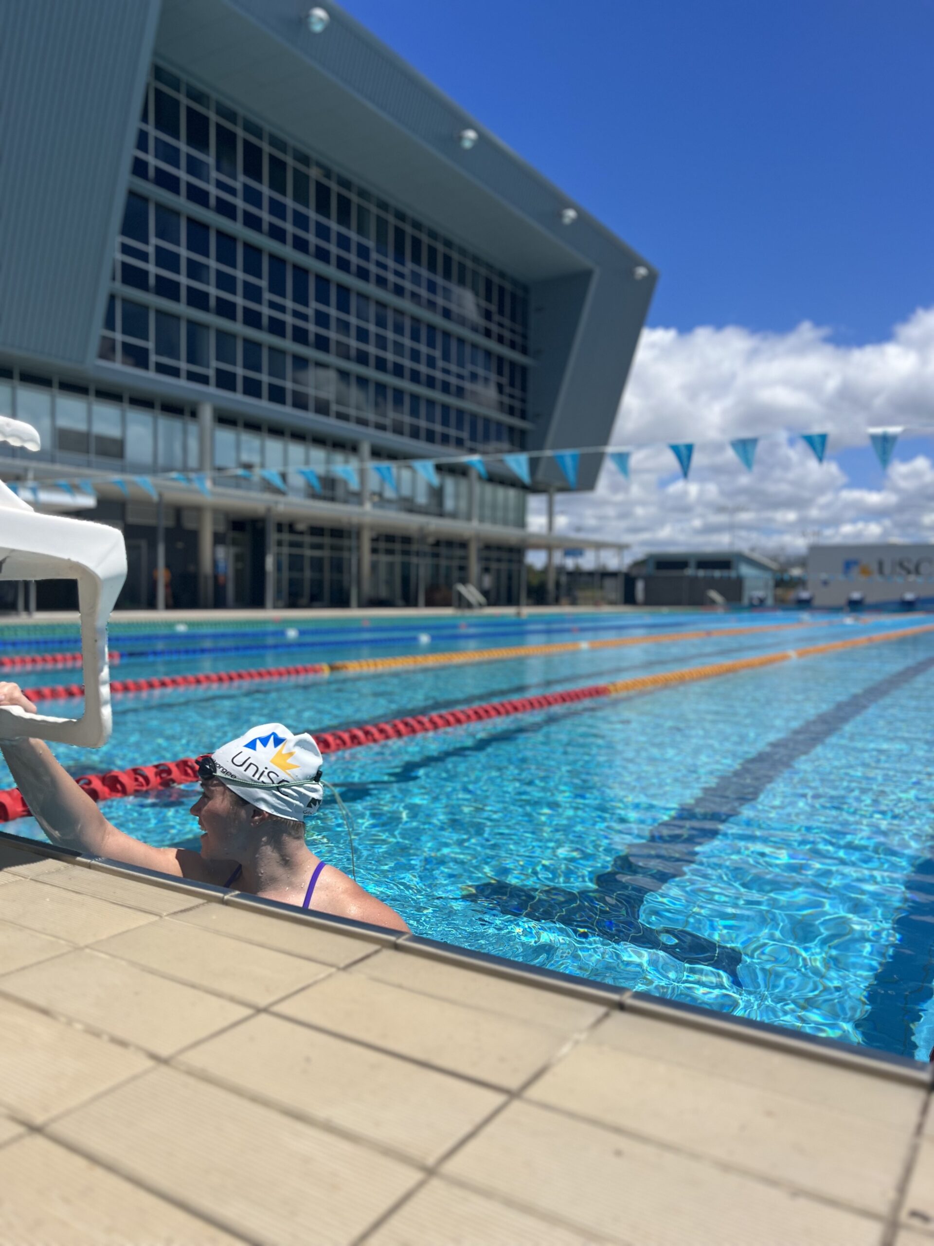 Swimming at the Sunshine Coast | Study Abroad